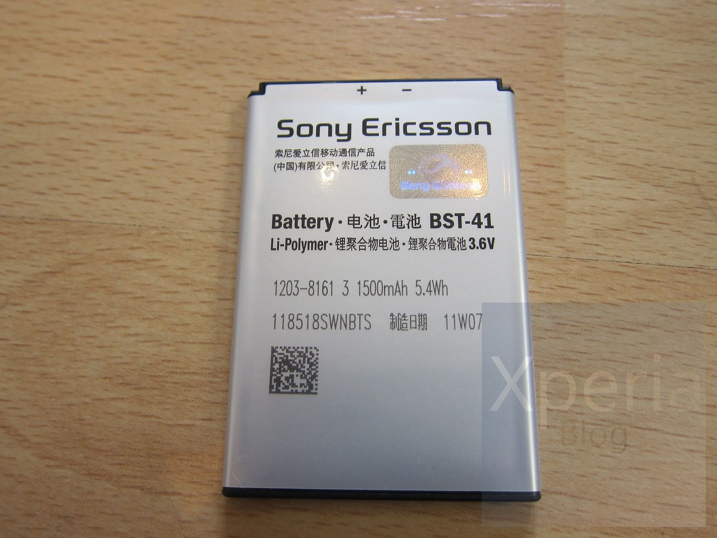 Xperia PLAY unboxing pics | Xperia Blog